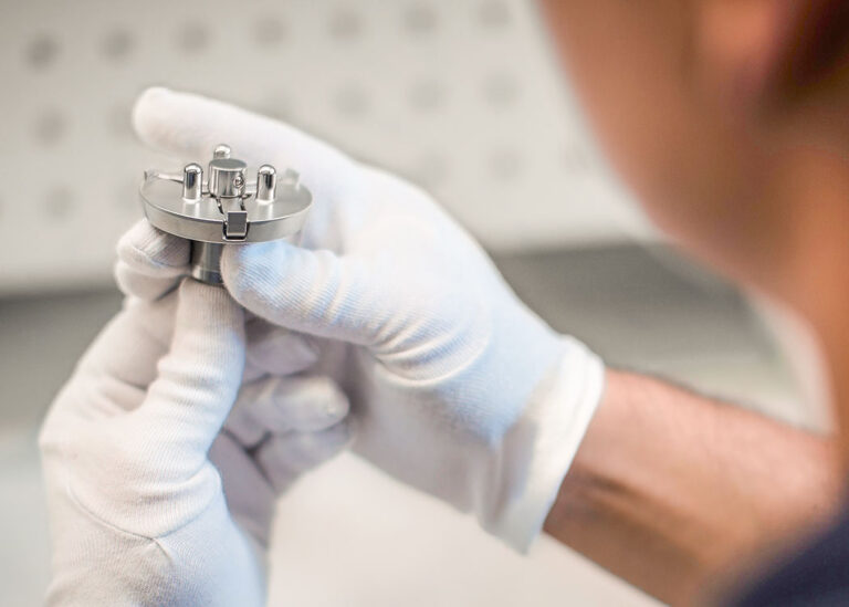 Startseite - Armbruster GmbH – Medizintechnik | Präzisionstechnik